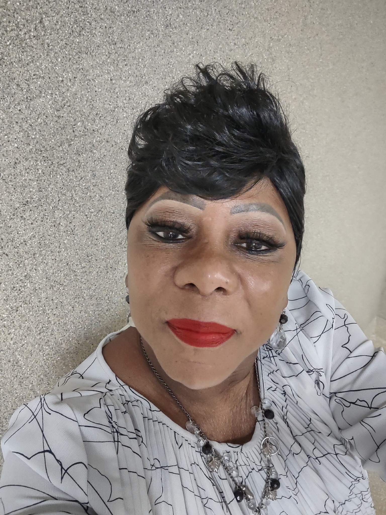 Angela Palmer | FabOver40