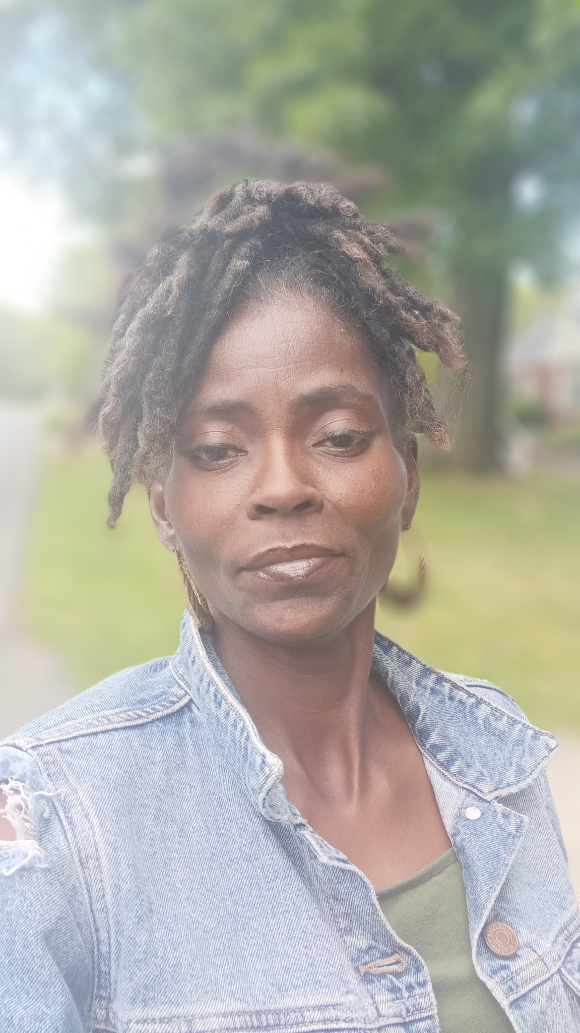 Renee Hinton | FabOver40