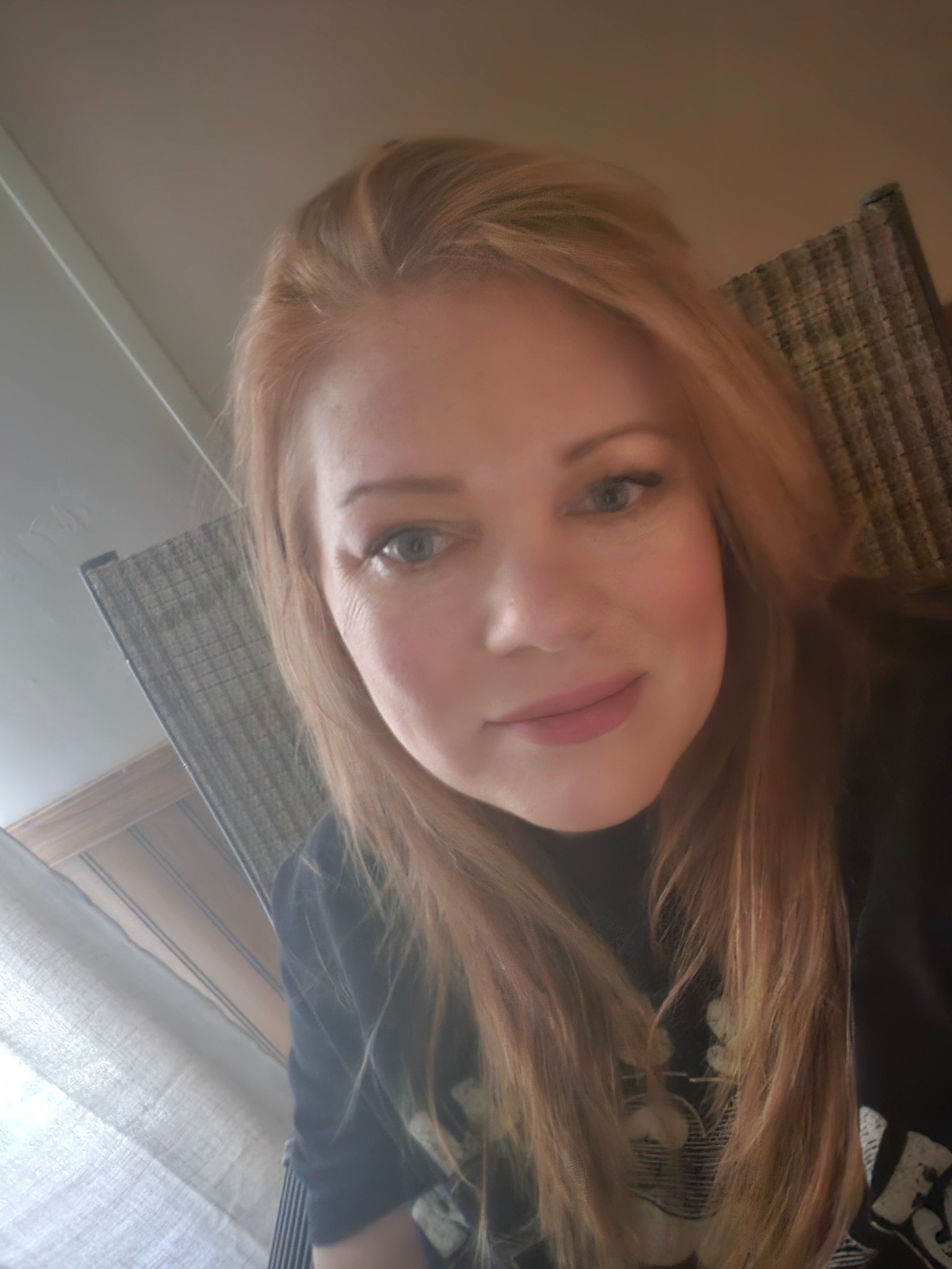 Mary Deville | FabOver40