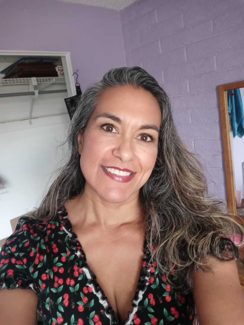 Virginia Valente | FabOver40