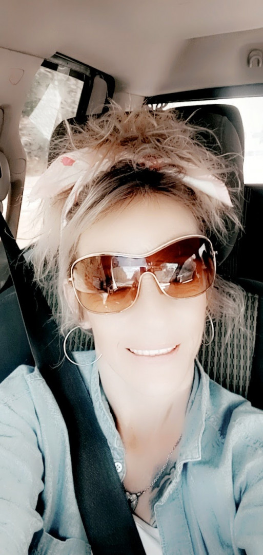 Tanya lewis | FabOver40