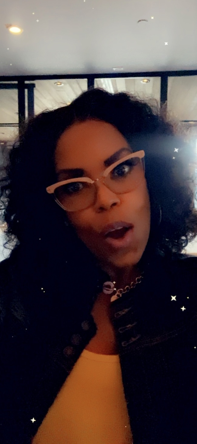 Gia Davis | FabOver40