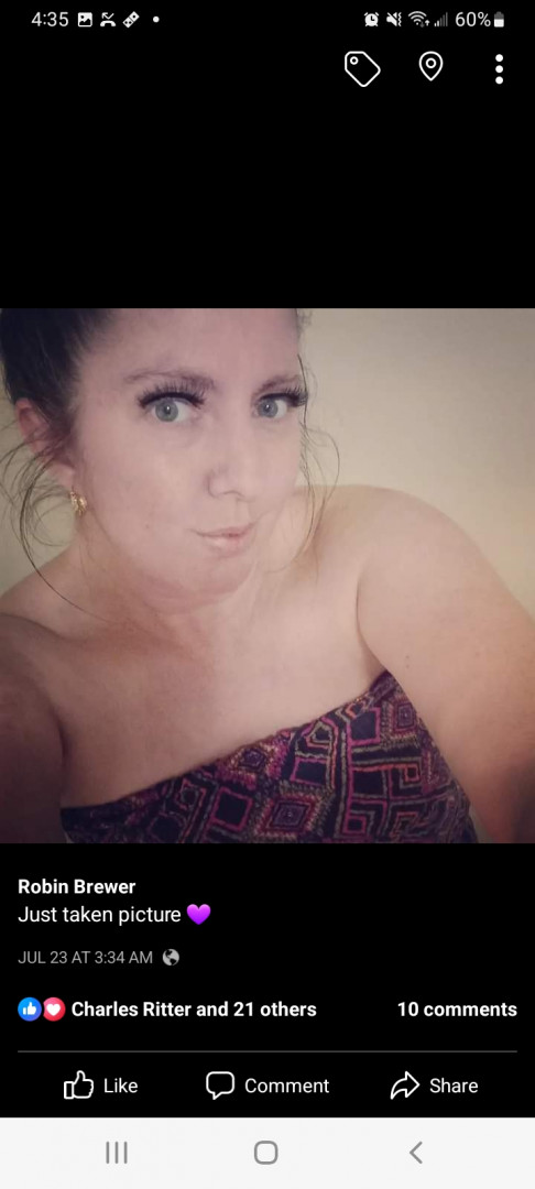 Brewer , Robin | FabOver40