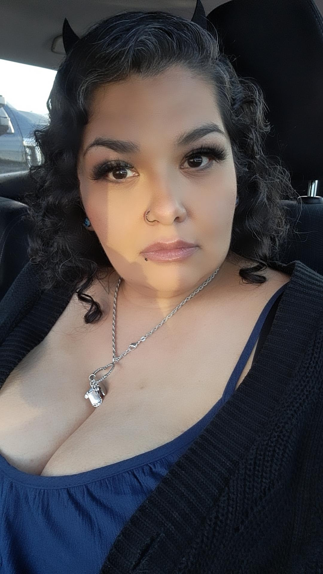 Justine Reyes | FabOver40