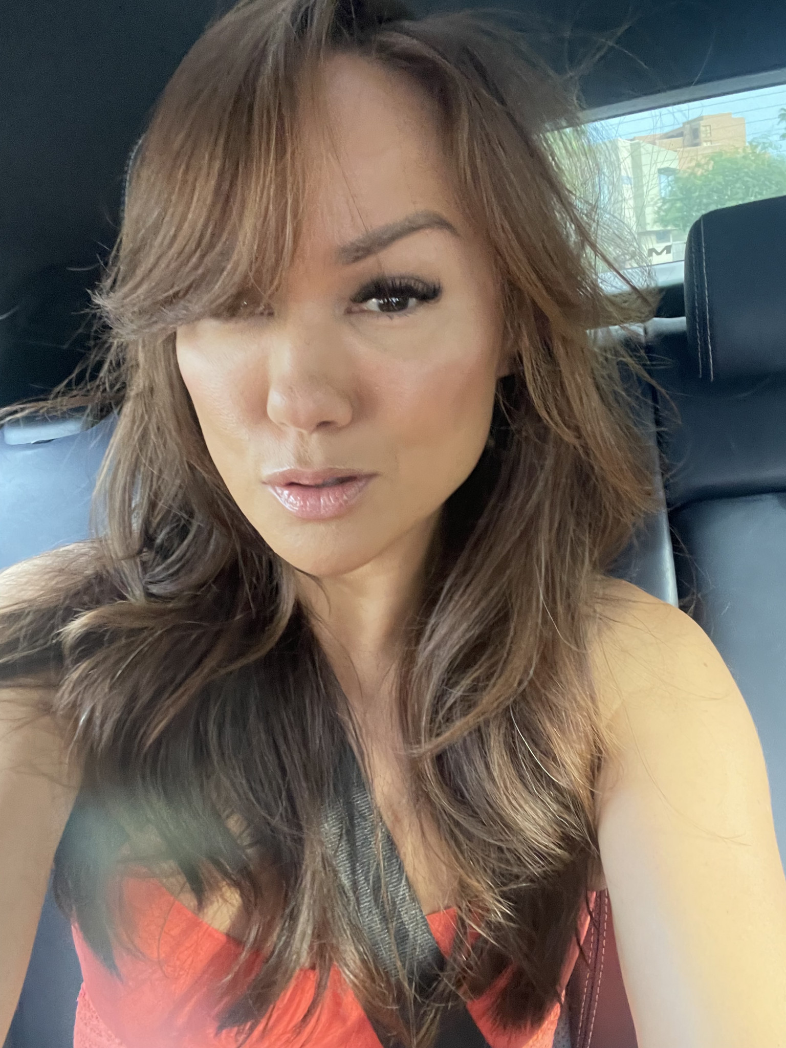 Leslie Calkins | FabOver40