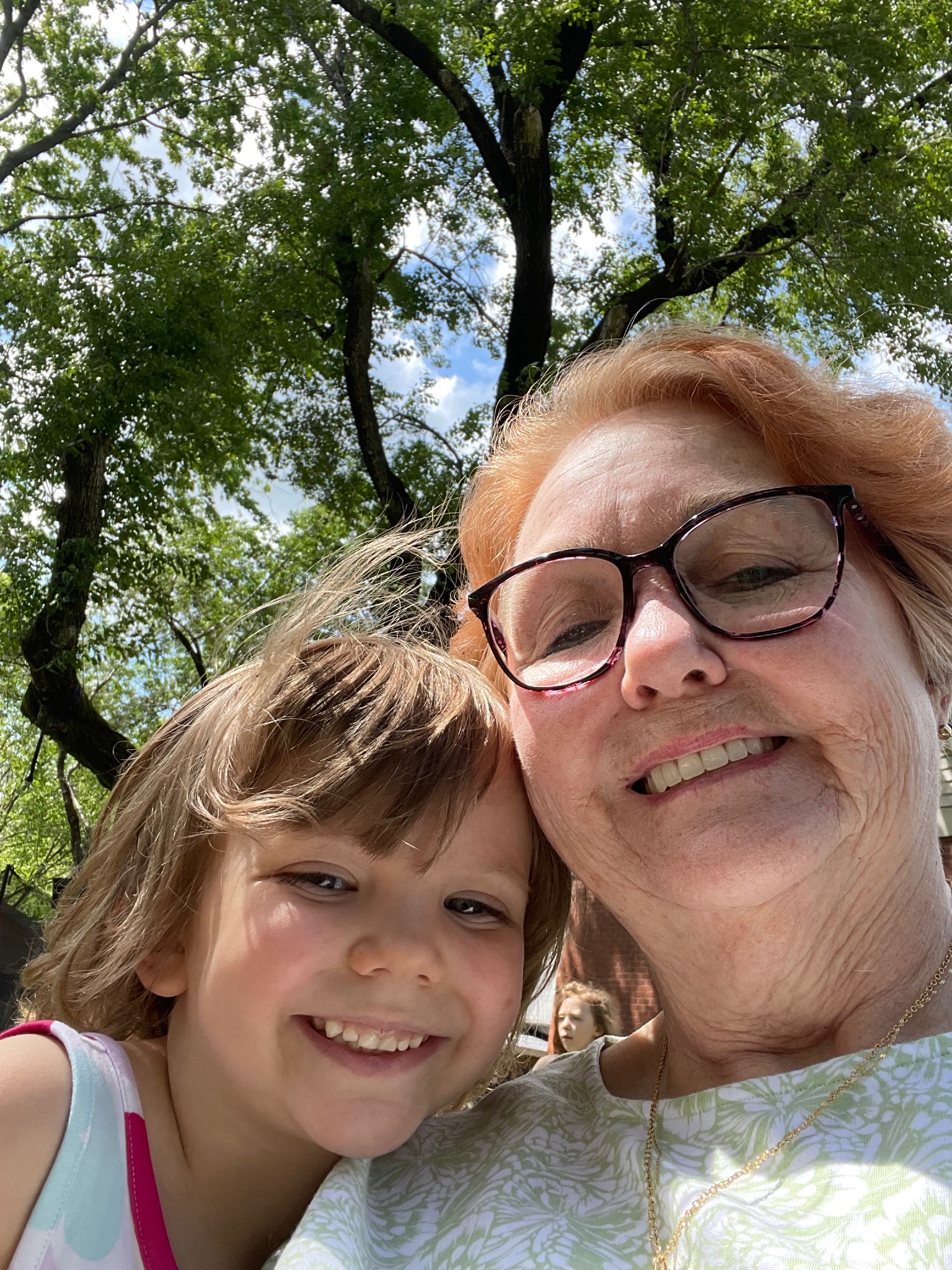 Helen Price | FabOver40