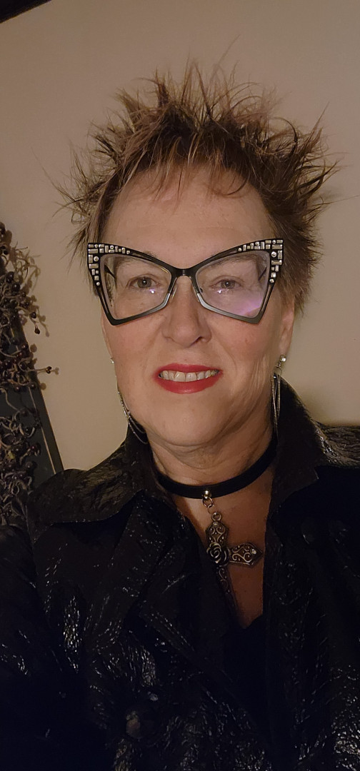 Dianne Rideout | FabOver40