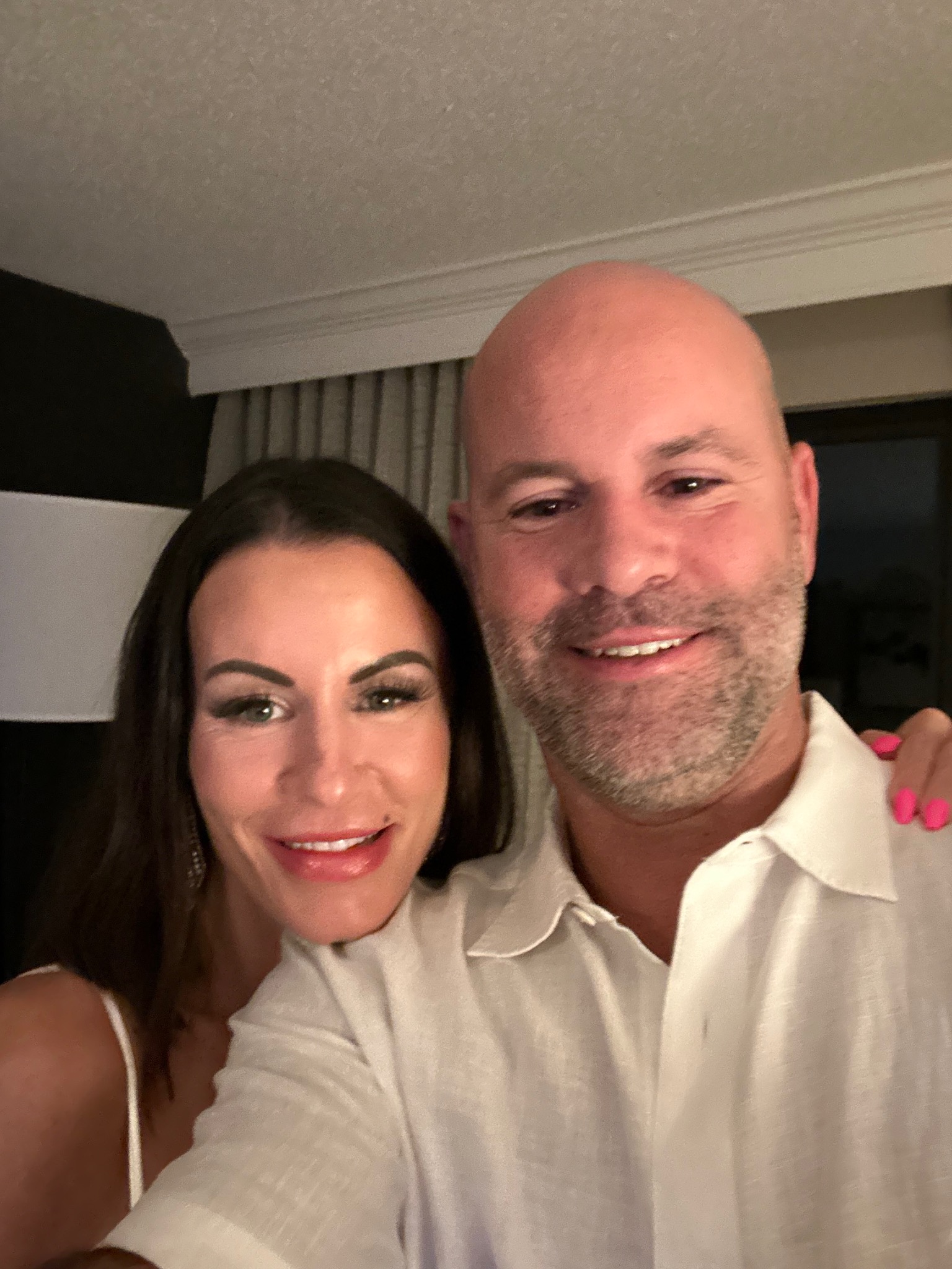 Lara Russell | FabOver40