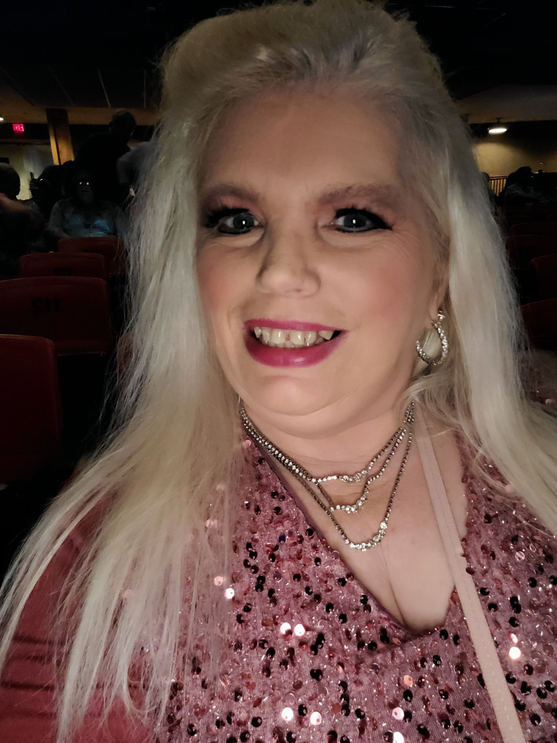 Cathy Dotson | FabOver40