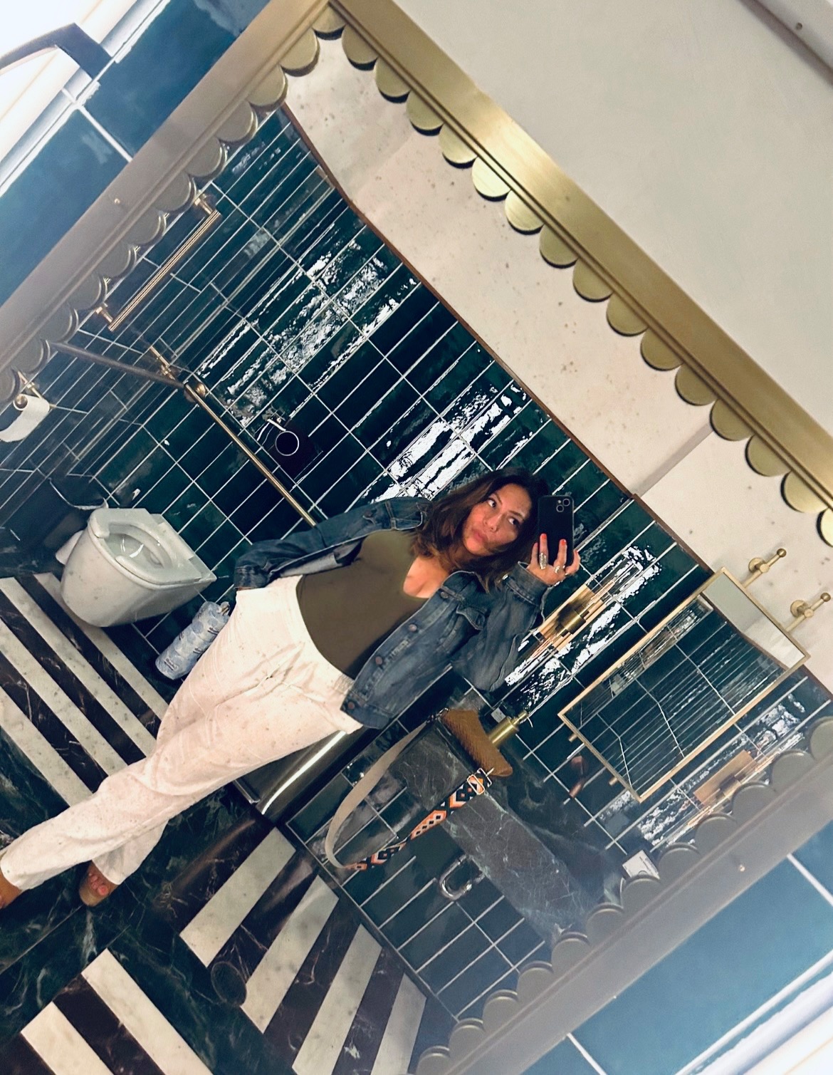 Deybbonath Banuchi | FabOver40