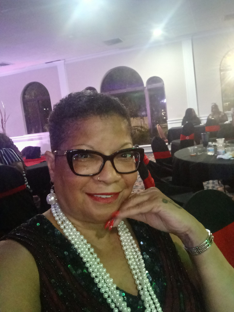 Pamela Green Fabover40