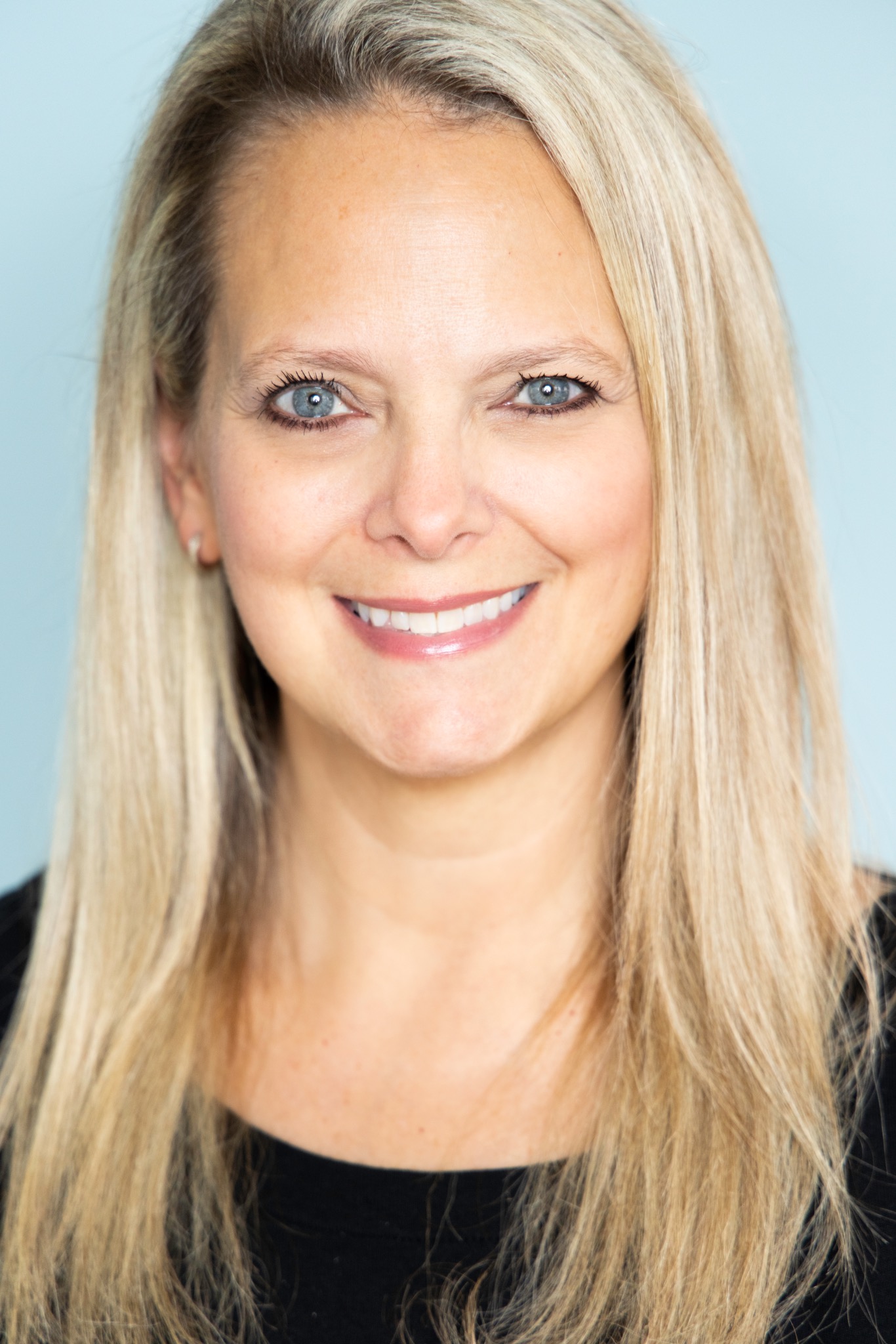 Angela Ewers | FabOver40