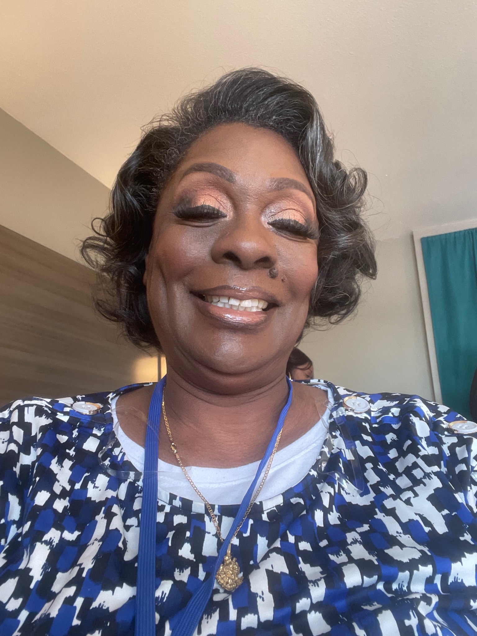 Dee Hall | FabOver40