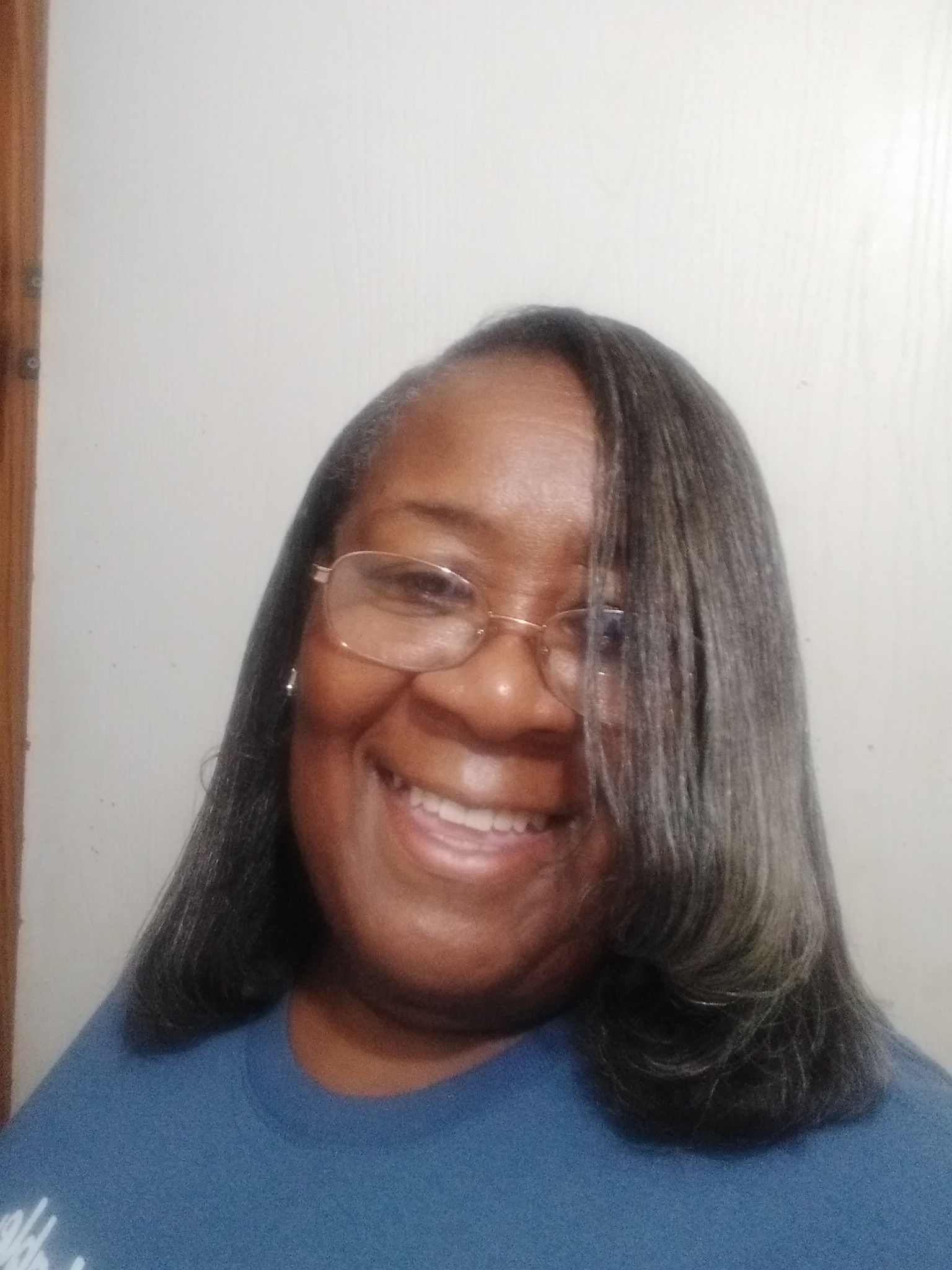 Lisa Edwards | FabOver40