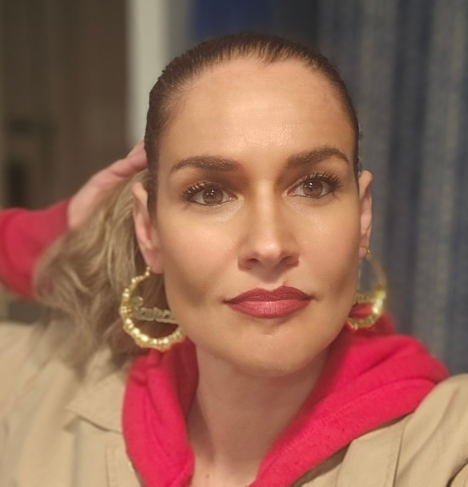 sarah sofia | FabOver40