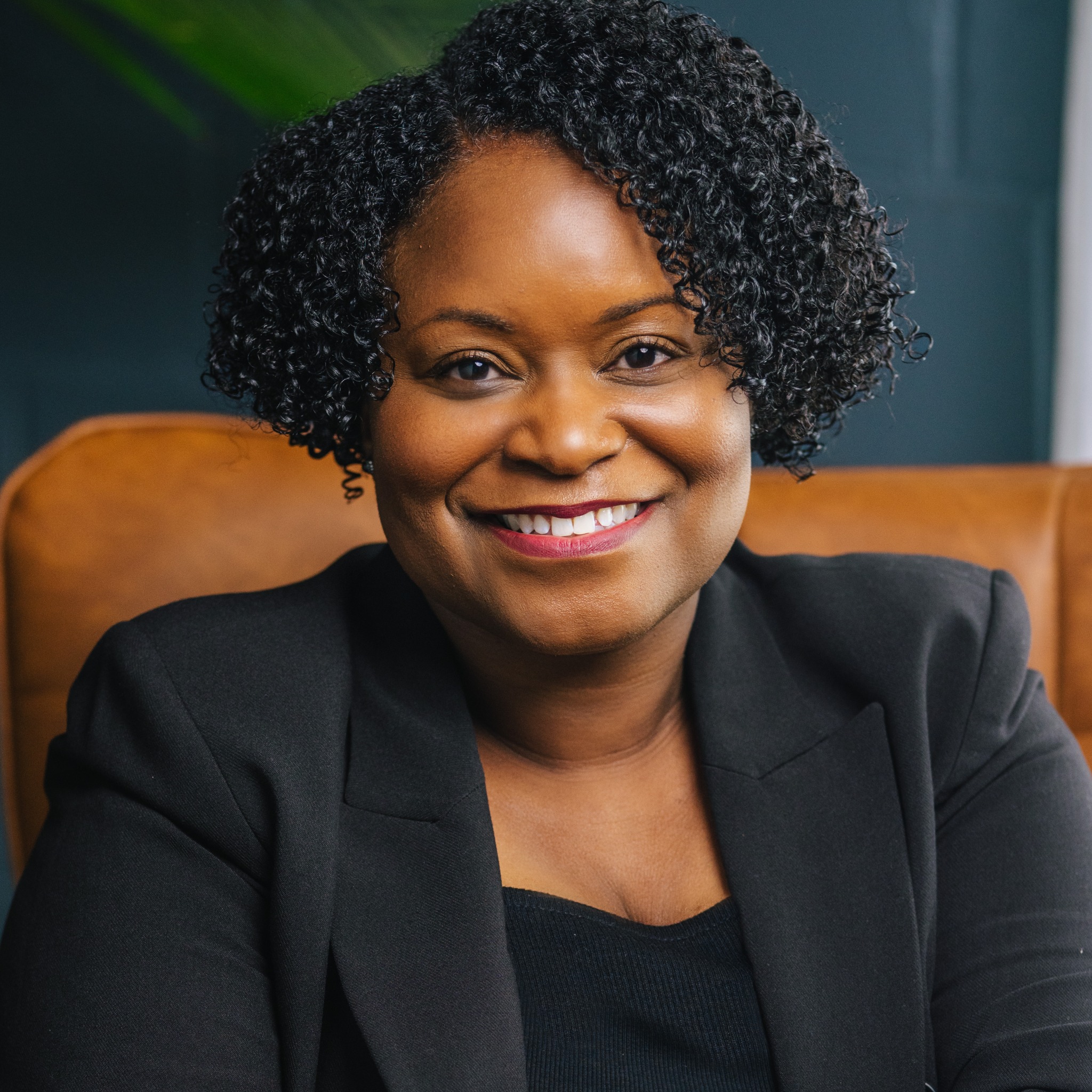 Felicia White | FabOver40