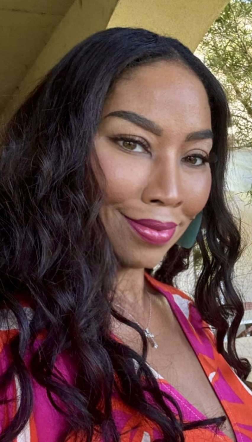 Michelle Francis | FabOver40