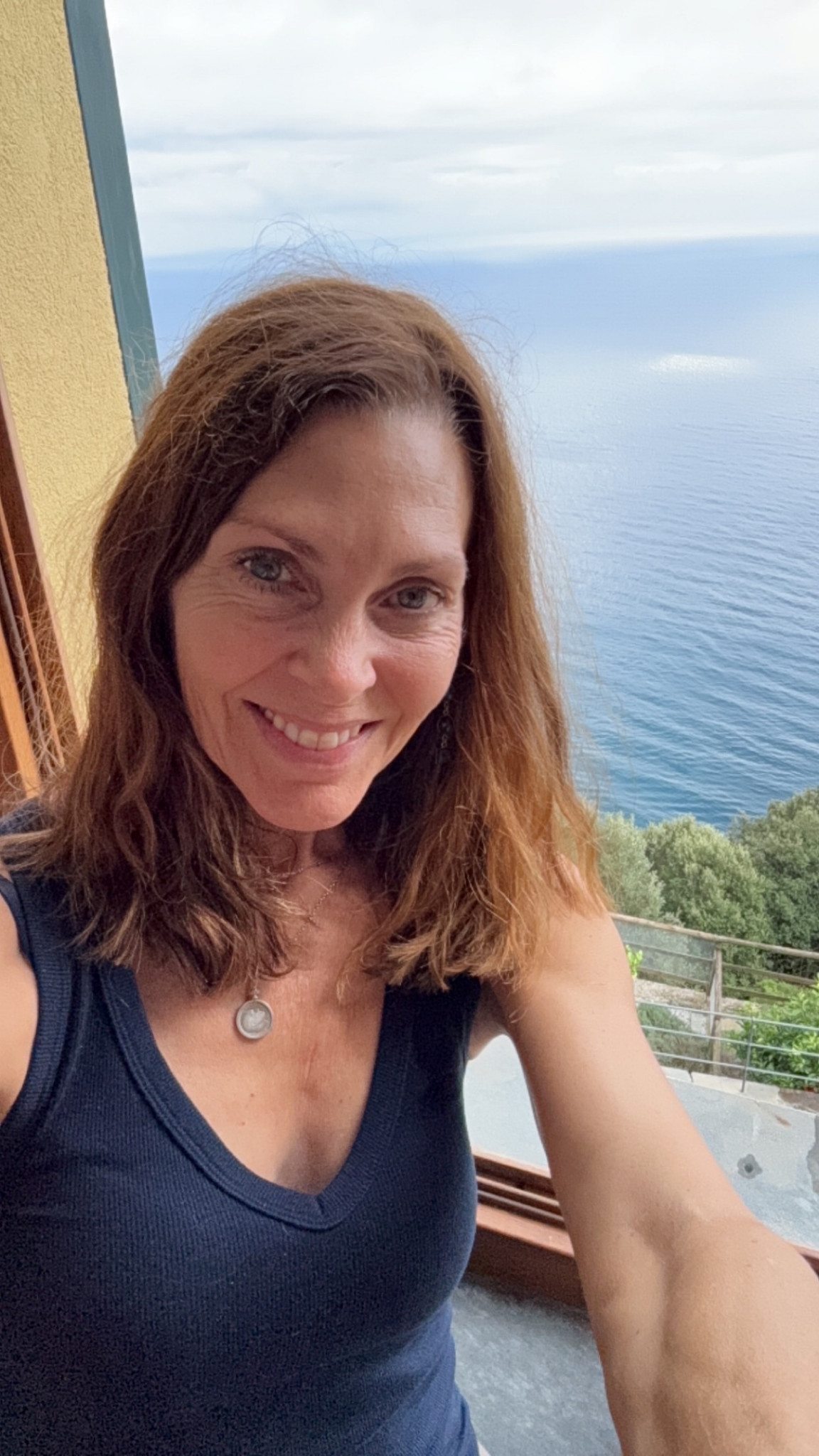 Sarah Dutton | FabOver40