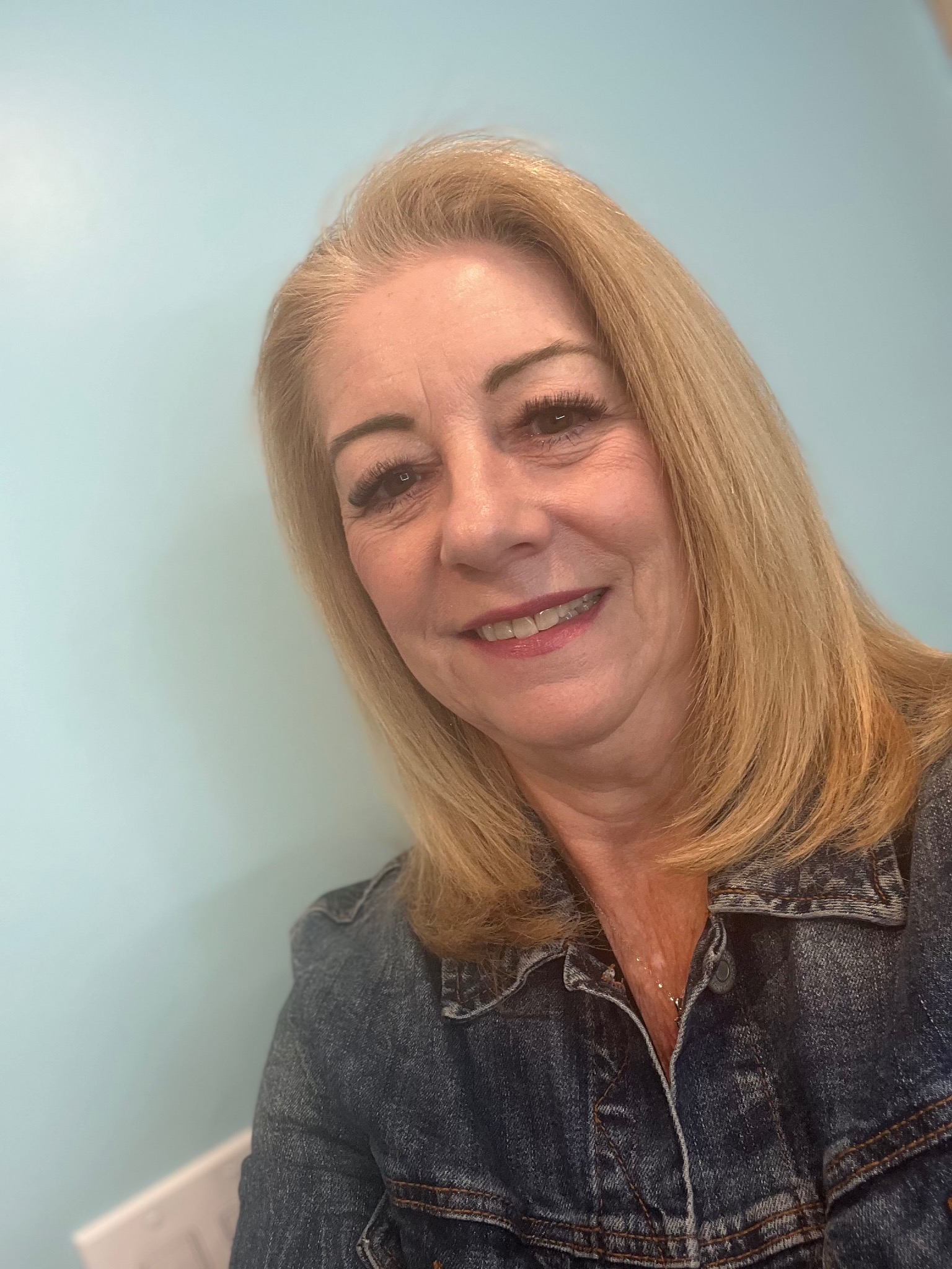 Sandra Longo | FabOver40