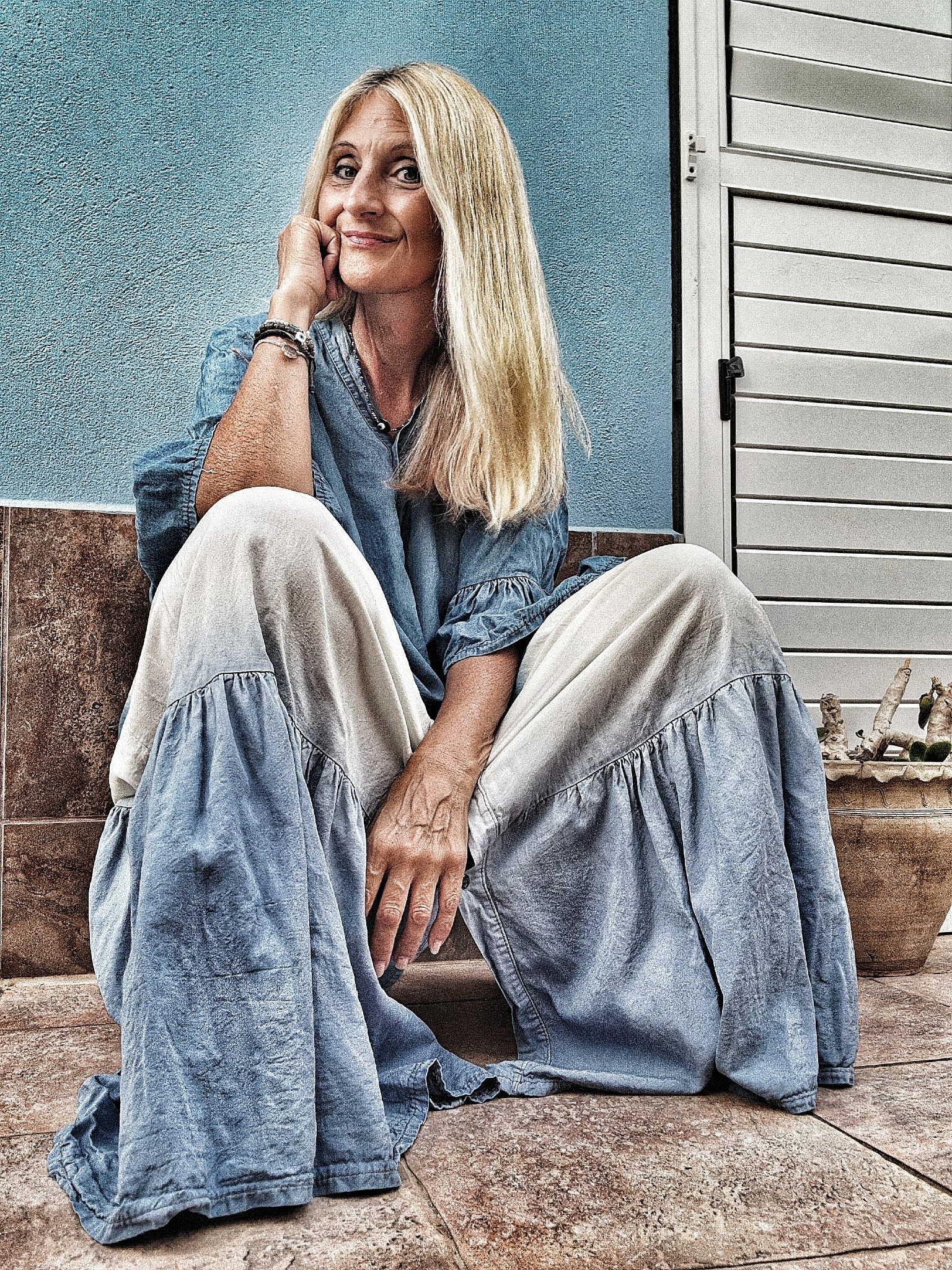 Anna Sardis | FabOver40