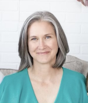 Laura Daniel | FabOver40