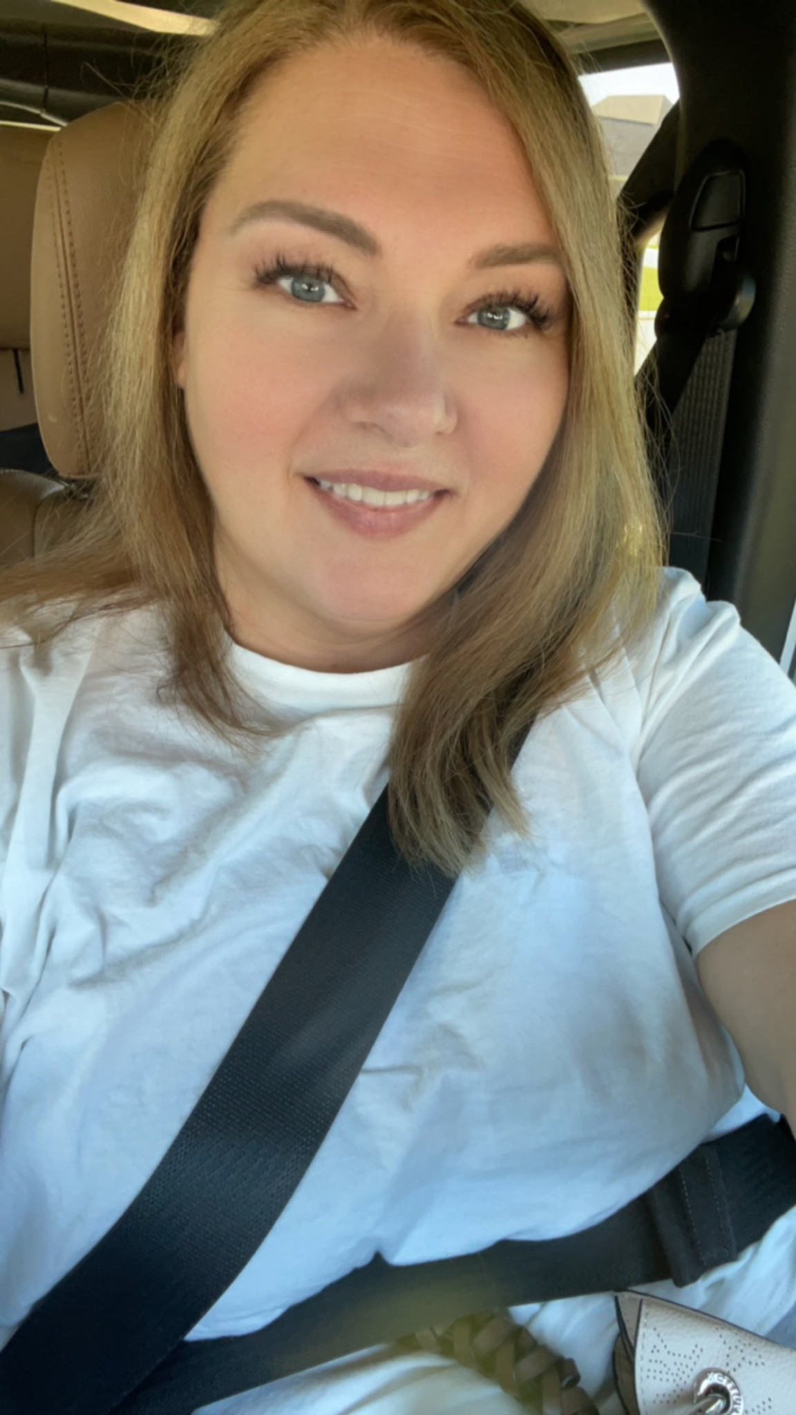 Leslie Williams | FabOver40