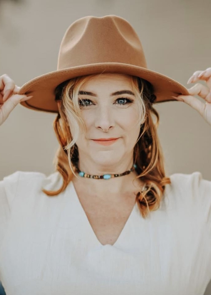 Emily Ross | FabOver40