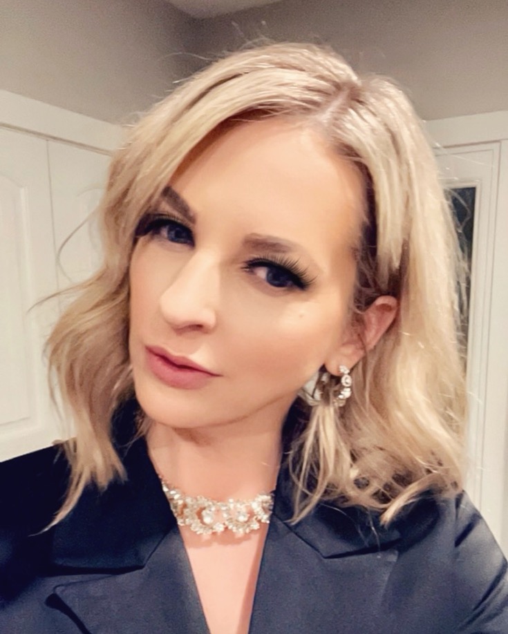 Amy Crane | FabOver40