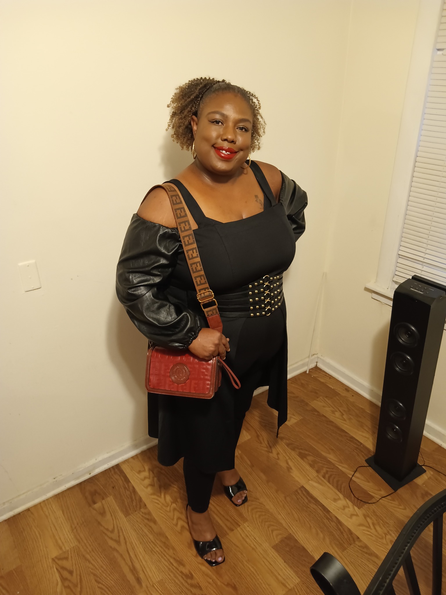 Sabrina Redmond | FabOver40