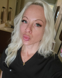 Laura Gainer | FabOver40