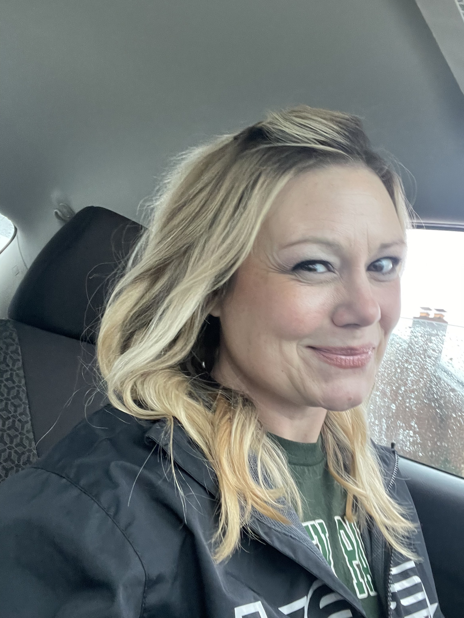 Sarah England | FabOver40