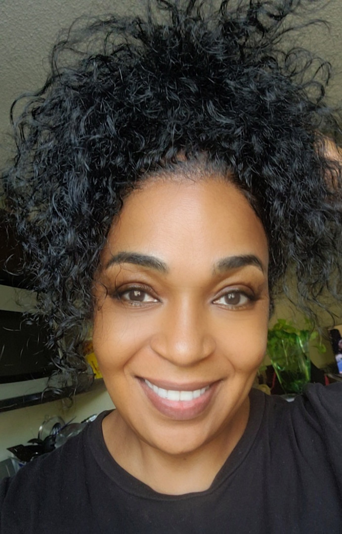 Rosa Wilson | FabOver40