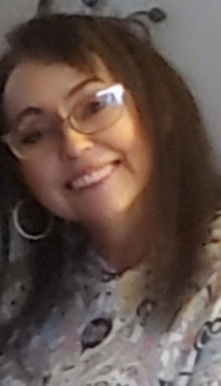 Darlene Flores | FabOver40