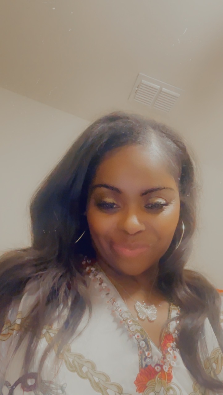 Ashanta Dias | FabOver40