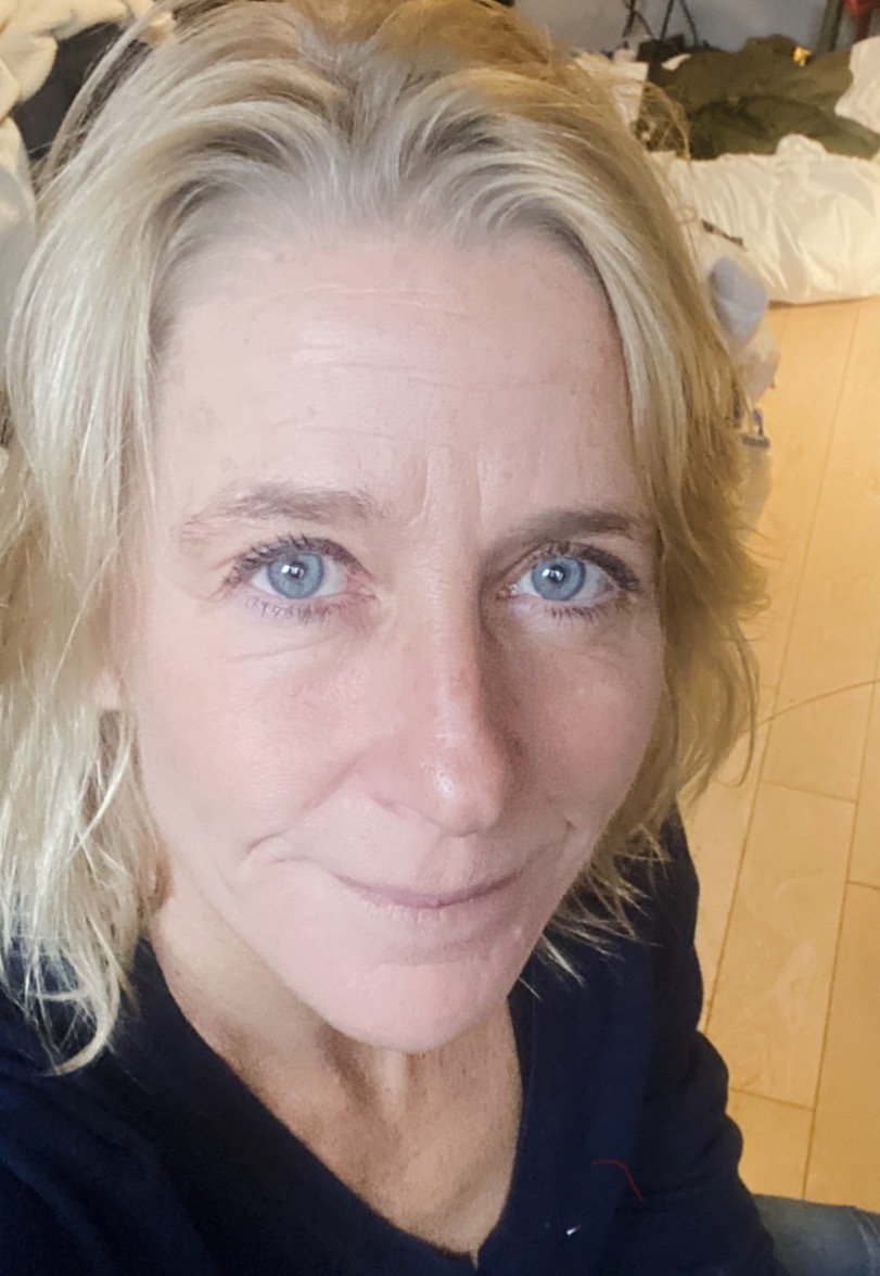 Natacha Robinson | FabOver40