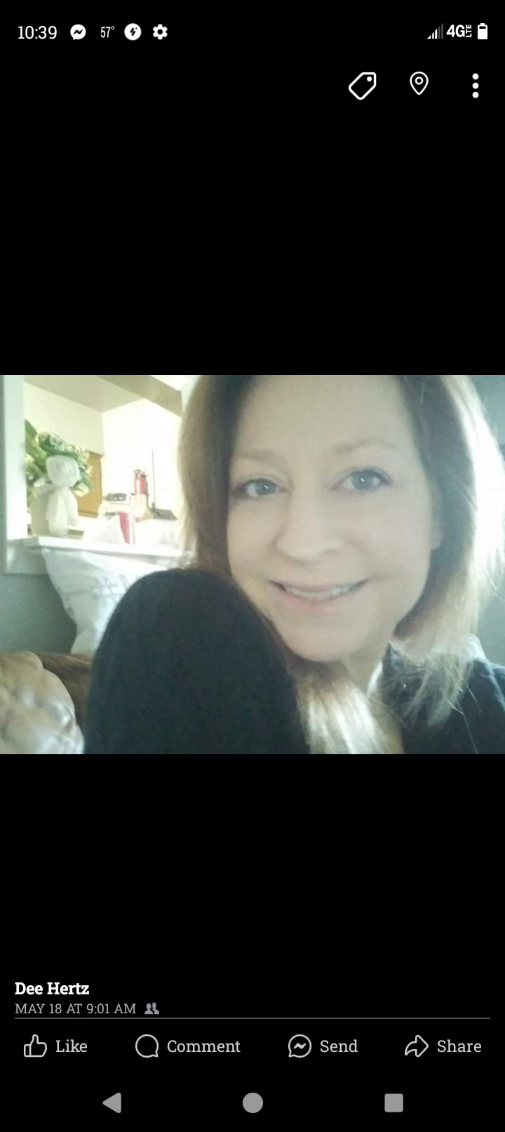 Dee Hertz | FabOver40