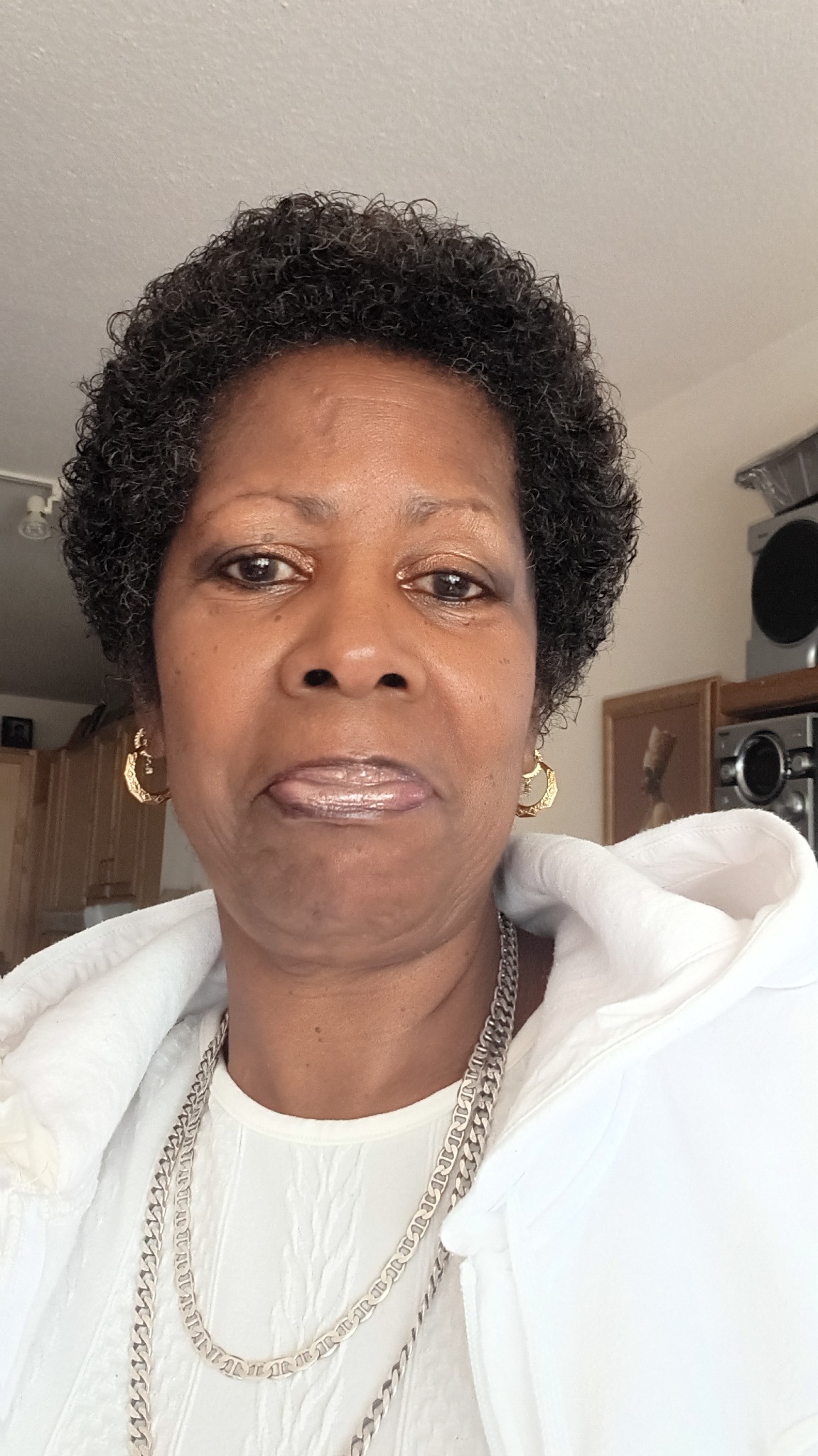 Loretta Willis | FabOver40